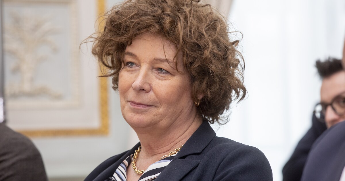 Deux collaborateurs du cabinet De Sutter rémunérés par bpost | 7sur7.be