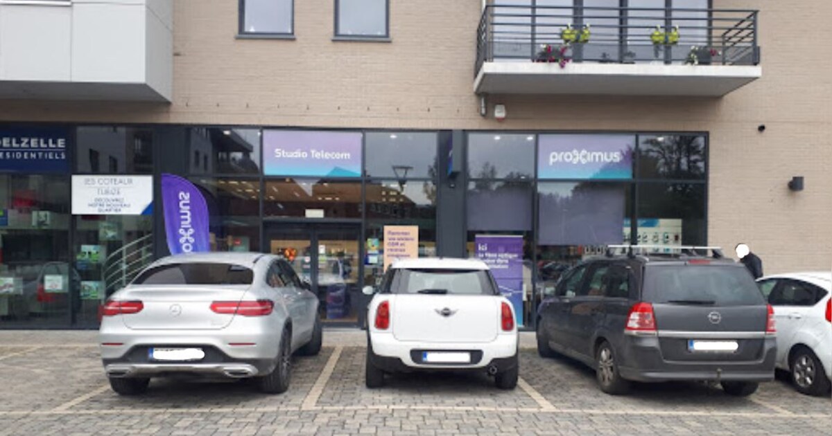 Deux individus cagoulés braquent un magasin Proximus à Tubize et ...