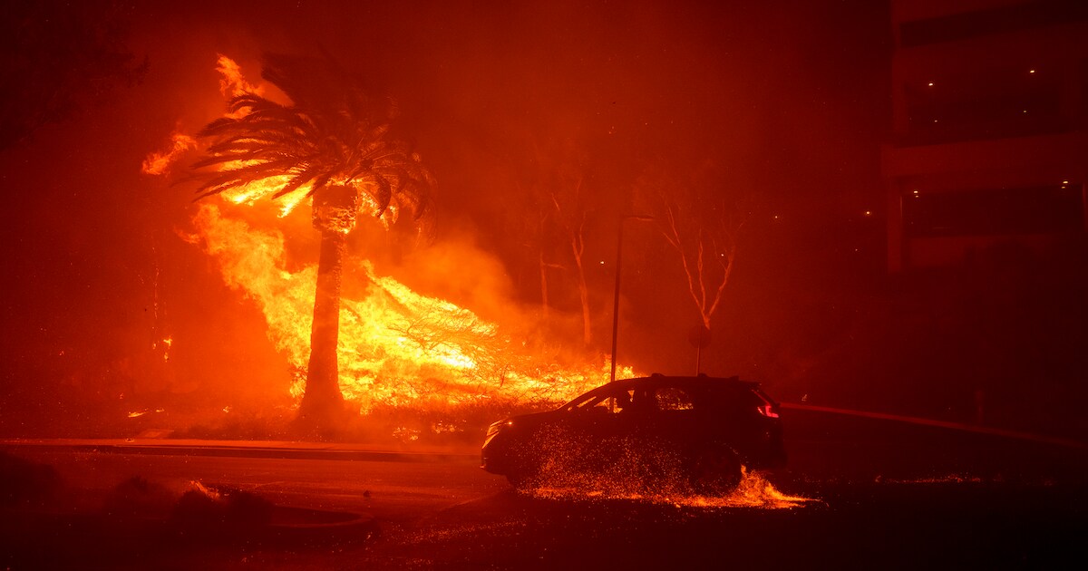Malibu en proie aux flammes: le “Franklin fire” se propage rapidement ...