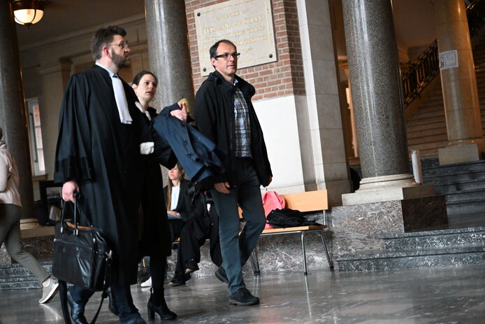 Le parquet requiert à nouveau 30 mois de prison contre le prêtre Luk ...