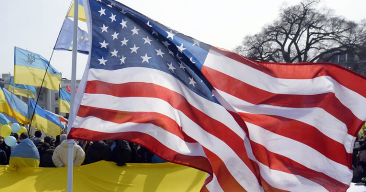 Le corps d'un volontaire américain de 24 ans tué en Ukraine remis à ...