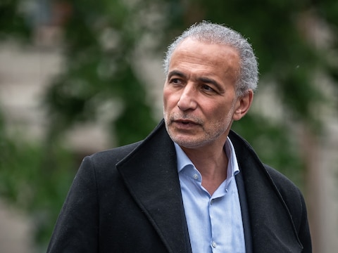 La justice française lance un mandat d’arrêt contre Tariq Ramadan ...