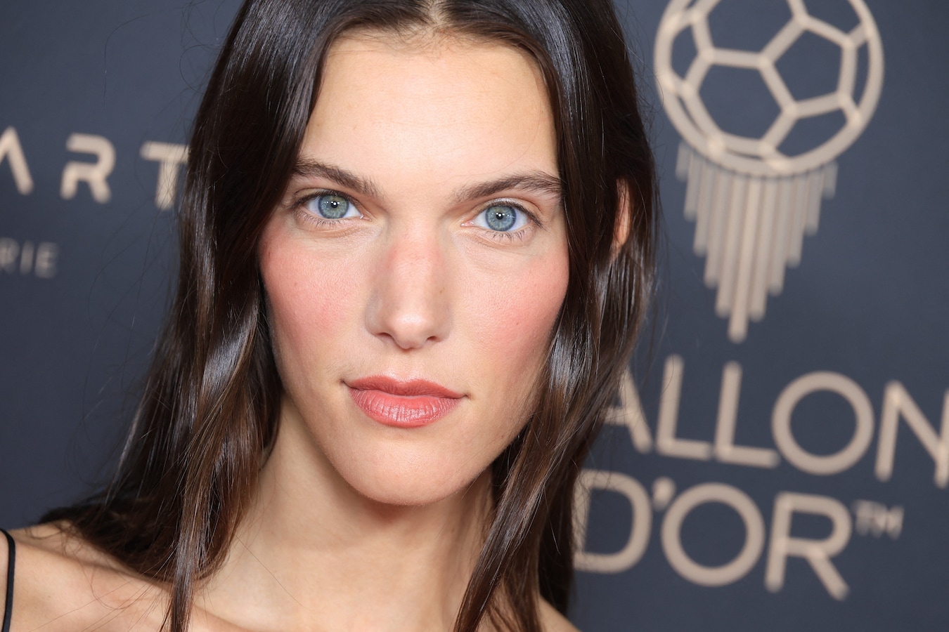 “Je n’ai jamais vécu ça”: Charlotte Cardin revient sur son “grand ...