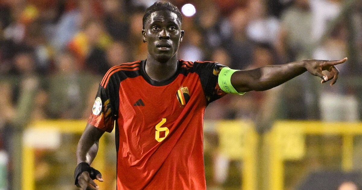Amadou Onana voit grand avec les Diables: “Mon ambition? Porter la ...