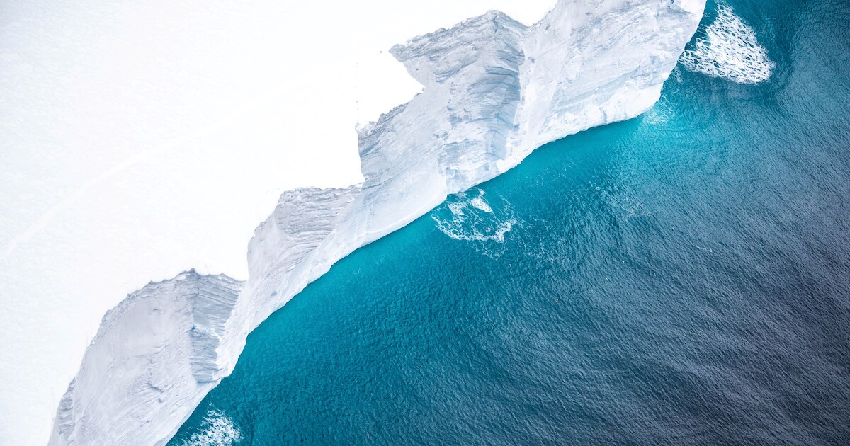 Un iceberg à la dérive faisant 130 fois la taille de Bruxelles menace l ...