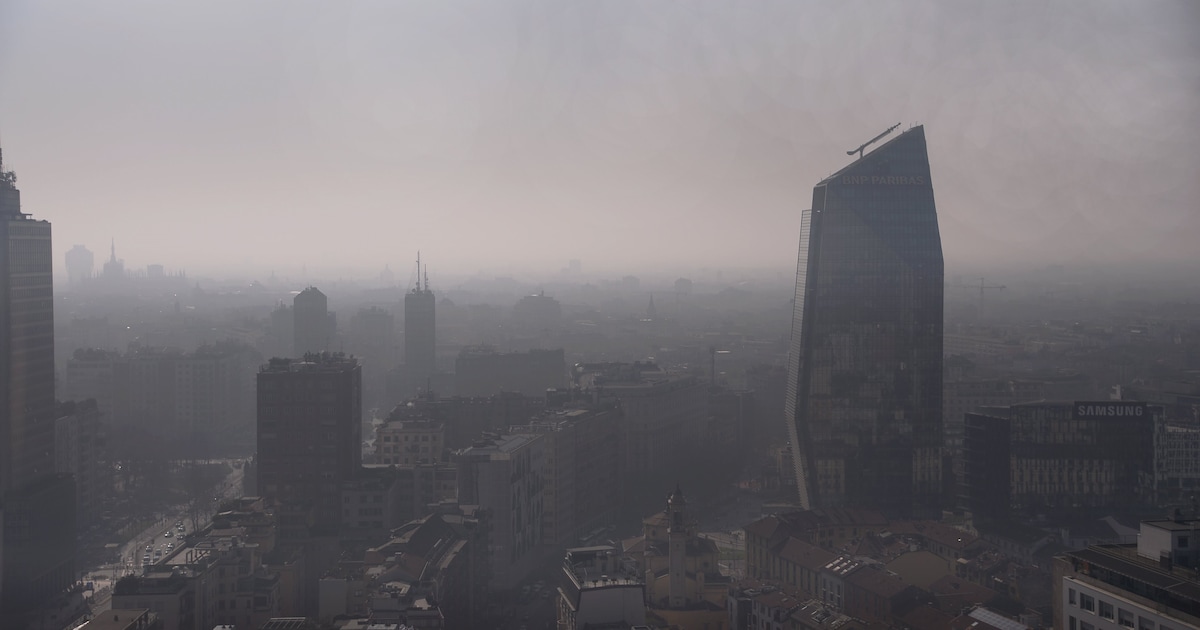 L'Italie suffoque: smog à Milan et sécheresse en Sicile, une double ...
