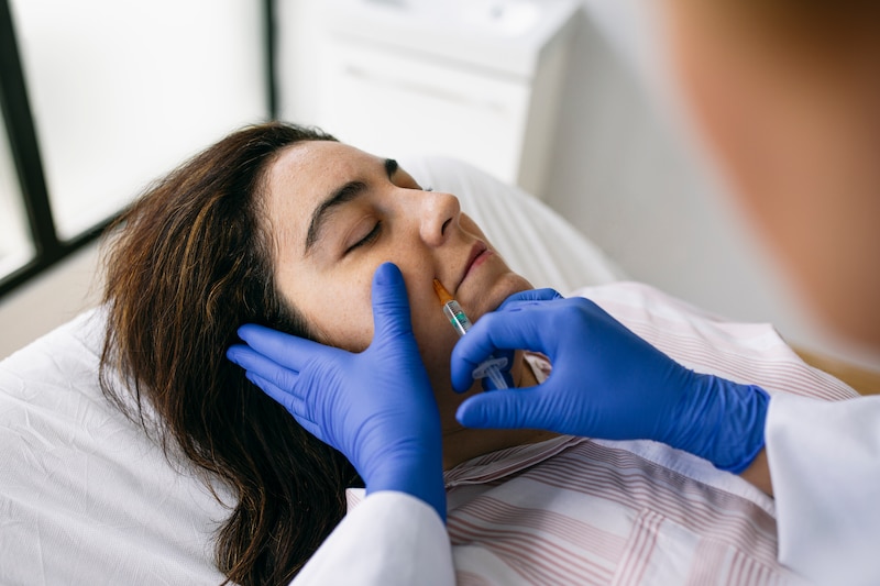 Des injections de graisse de cadavre: le “zombie filler”, la nouvelle ...