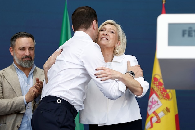 Marine Le Pen a demandé à Jordan Bardella “de se préparer” pour la ...