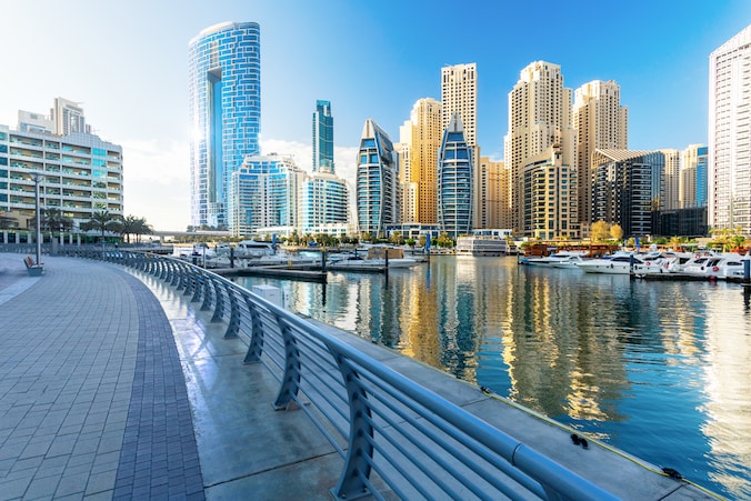 À Dubaï, les hôtels de luxe cassent leurs prix: “J’ai dormi dans un ...