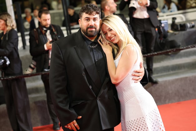 Artus et Kim Higelin officialisent leur relation à Cannes | 7sur7.be