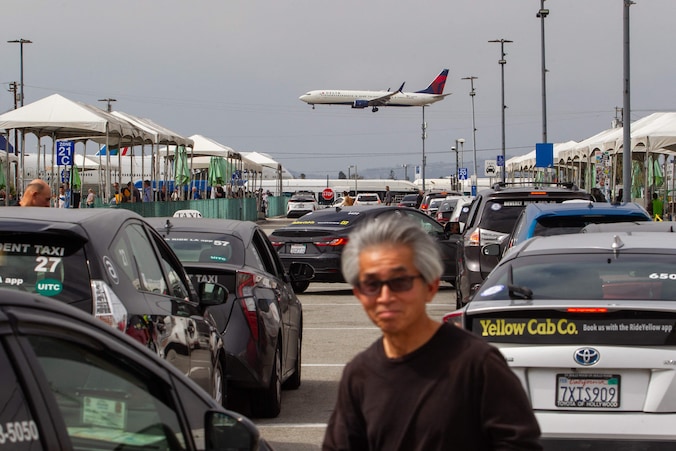 “Je suis perdu”: cet aéroport américain risque d’être une galère pour ...