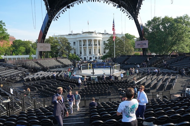 Trump fêtera ses 80 ans ce dimanche devant un combat de MMA à la Maison ...