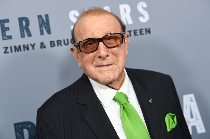 Mort du producteur Clive Davis, qui avait notamment découvert Whitney ...