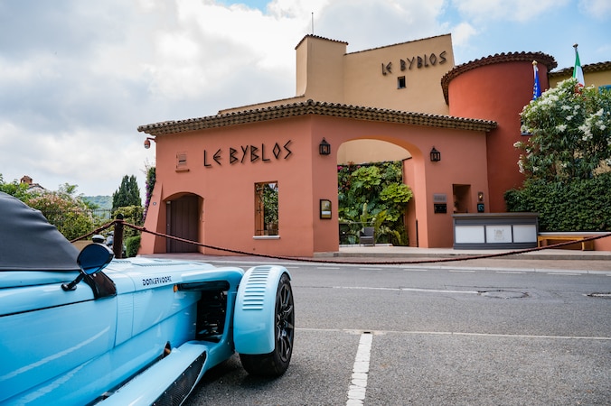 Le célèbre Byblos à Saint-Tropez perd son statut de palace | 7sur7.be