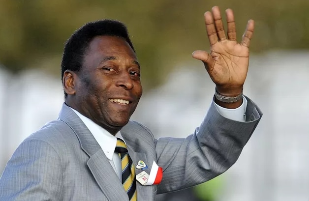 Un maillot mythique de Pelé mis aux enchères à New York | 7sur7.be