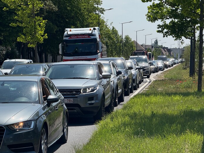 Knokke adapte son plan chaleur et dénonce des commentaires racistes ...