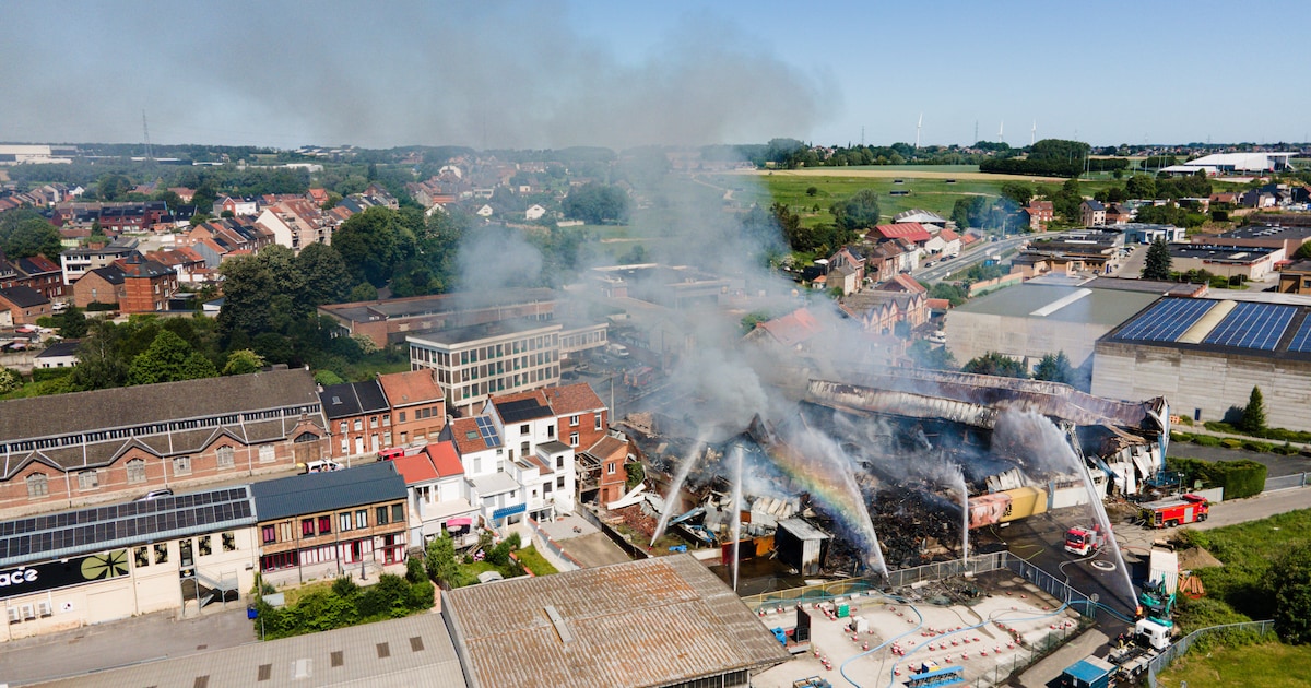 Des travailleurs du zoning de Tubize forcés de venir travailler ...