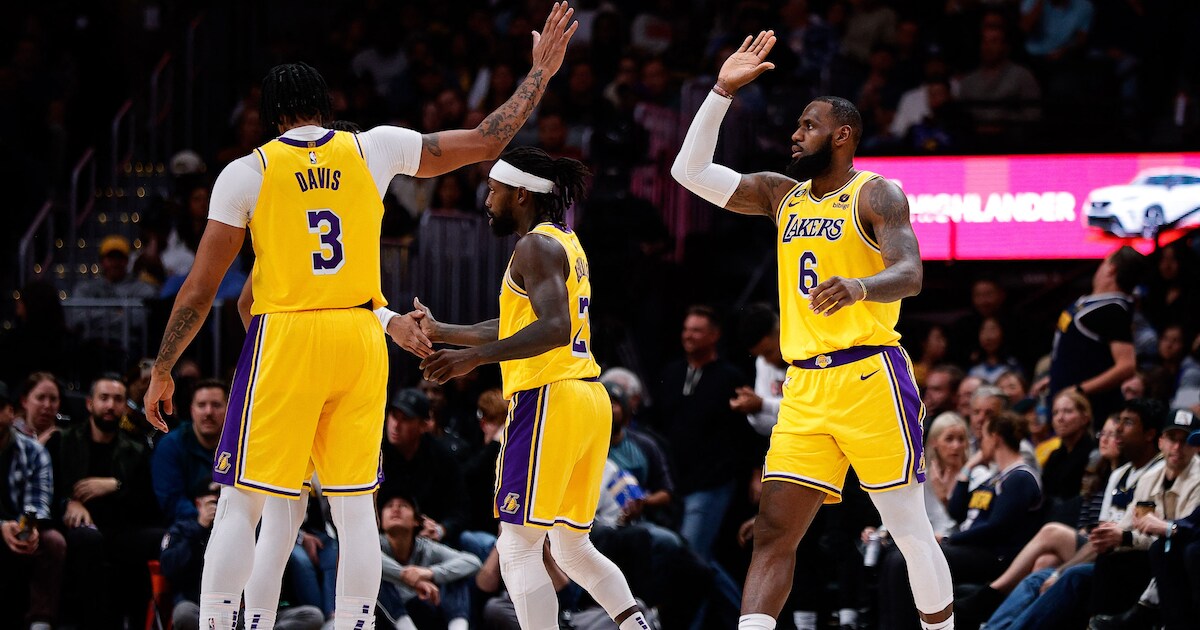 NBA: LeBron James et Anthony Davis relancent les Lakers, les Warriors ...
