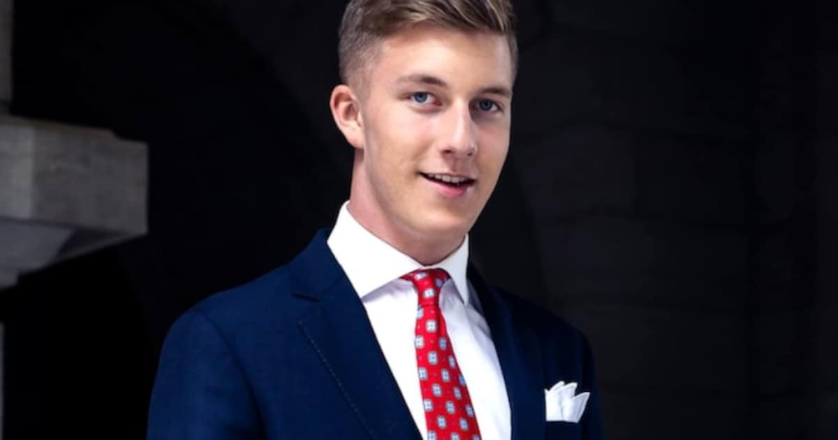 Le prince Emmanuel, DJ à ses heures perdues, va étudier la gestion d ...