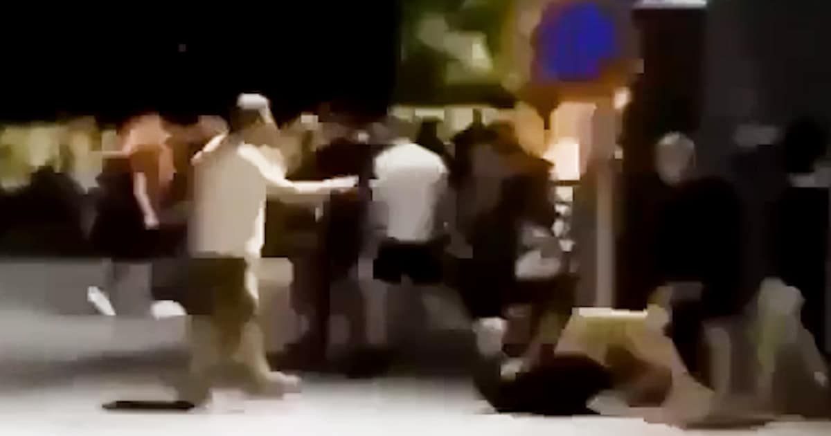 Les images choquantes d’une bagarre générale dans le centre de Waregem ...